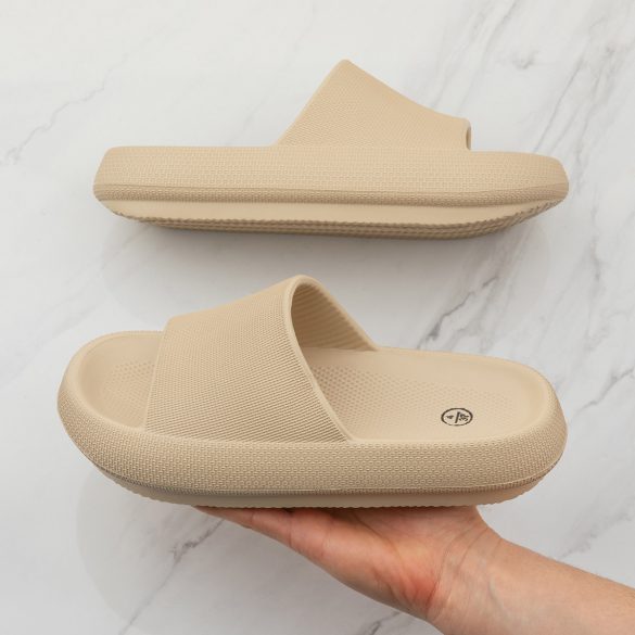 How to Style Chunky Sandals | shoezone Blog