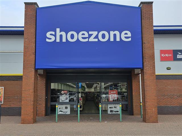 Shoe Shops in Uttoxeter BB shoezone