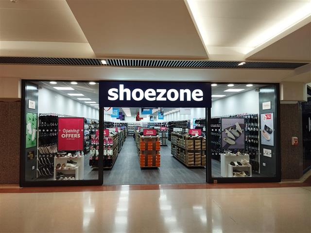 Shoe Shops in Romford shoezone